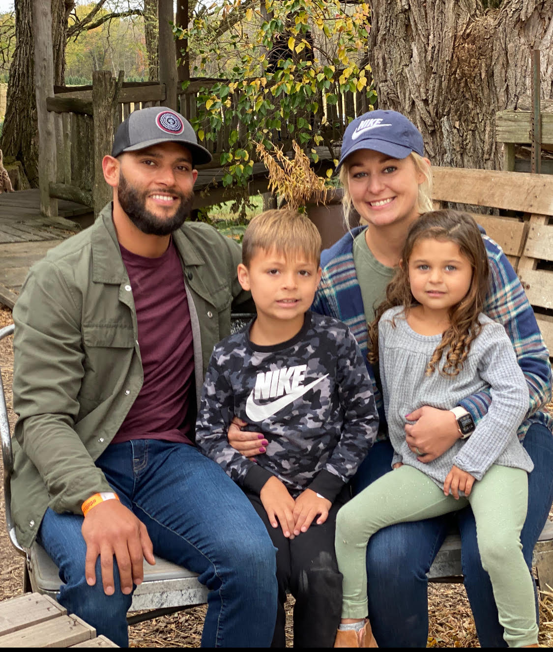 Born with Autism: How to Identify If Your Child Shows Signs of Autism ...